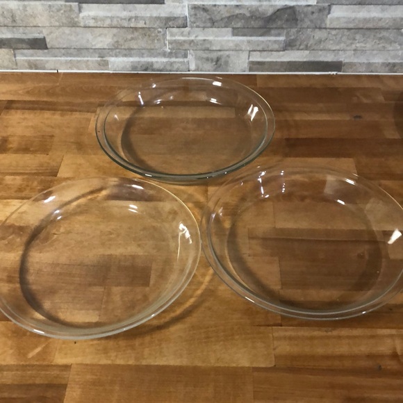 Pyrex | Dining | Pyrex Plate Bundle Of 3 | Poshmark